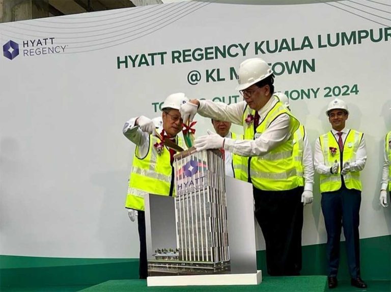 Hyatt Regency Kuala Lumpur @ KL Midtown has Topped Out - SA Architects ...